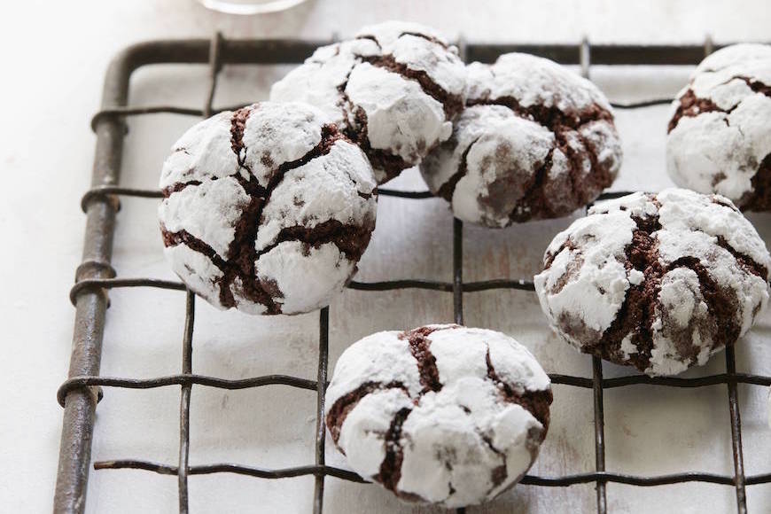 Chocolate Crinkle Cookies Recipe