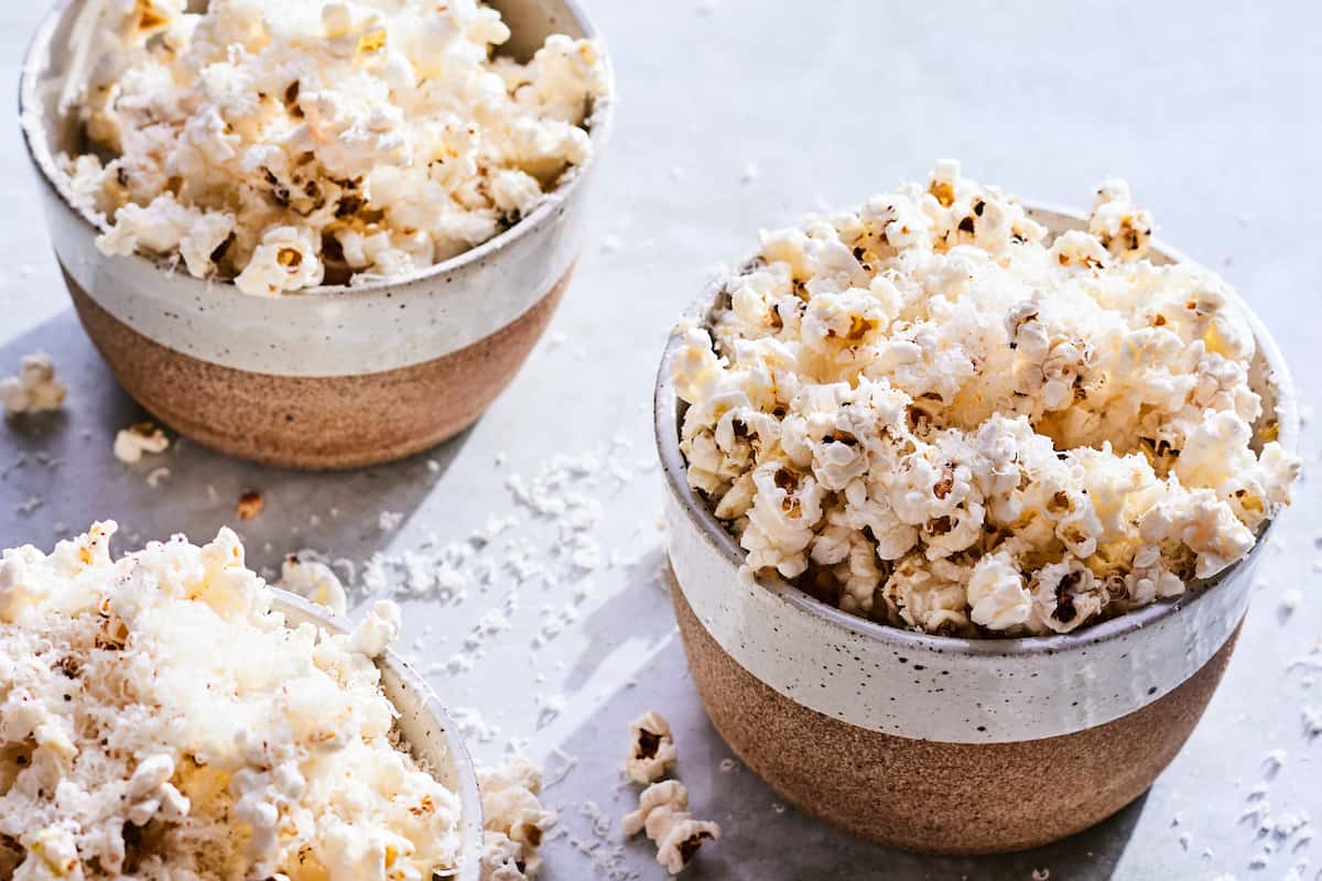 Lemon Pepper Popcorn - What's Gaby Cooking