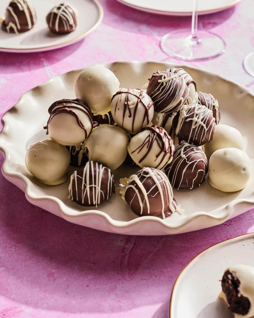 Peppermint Oreo Truffles