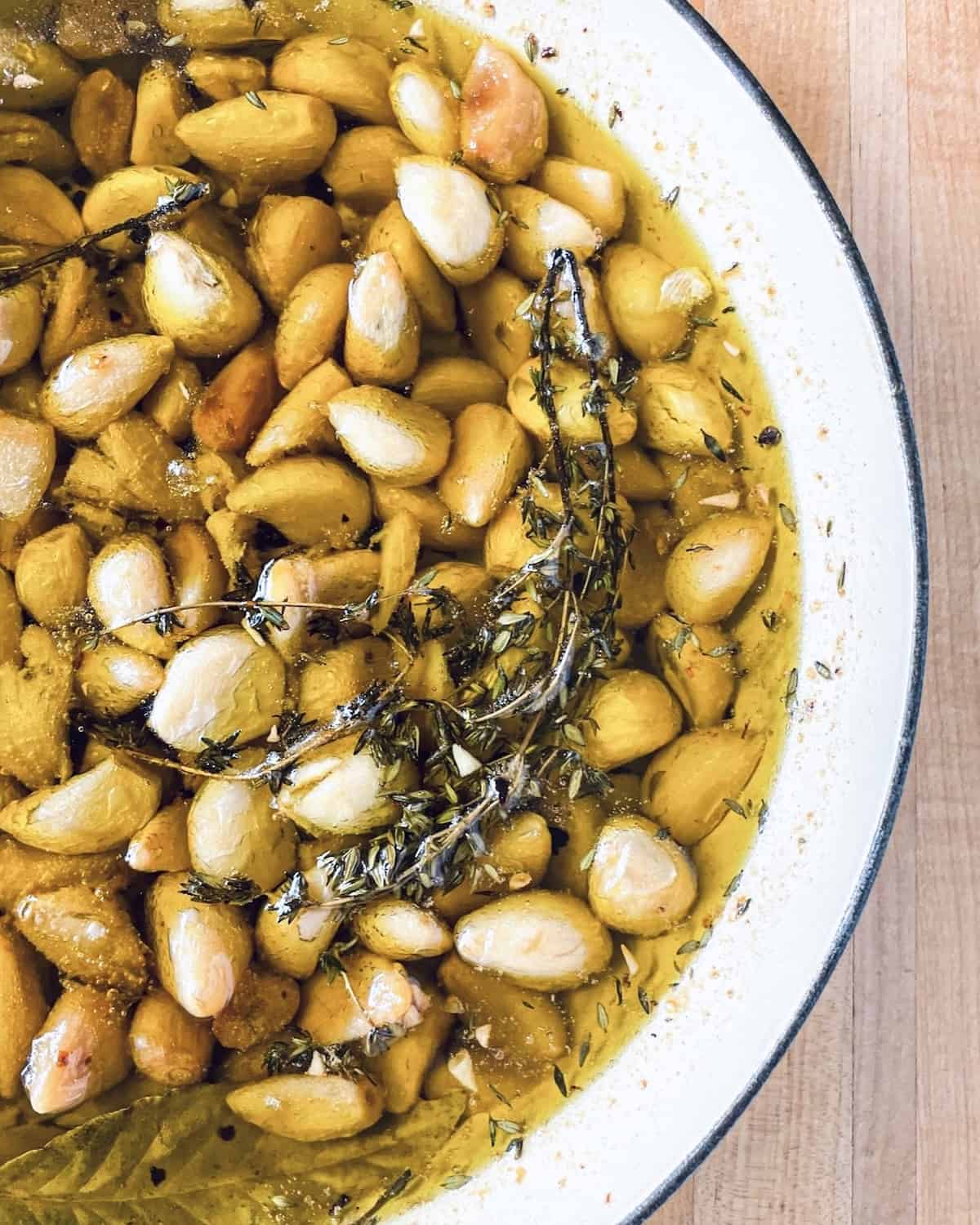 How To Make Garlic Confit - What's Gaby Cooking