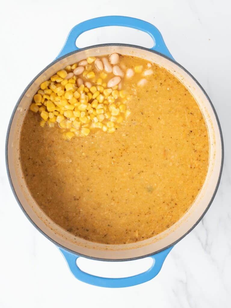 Easy Easy White Chicken Chili - What's Gaby Cooking