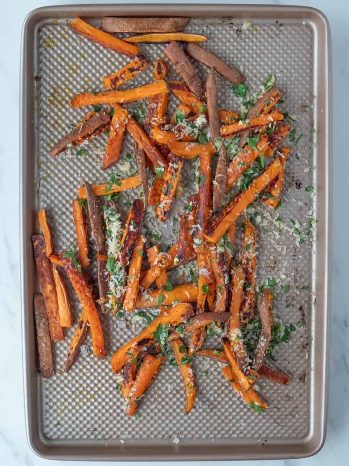 Garlic Herb Sweet Potato Fries - What's Gaby Cooking