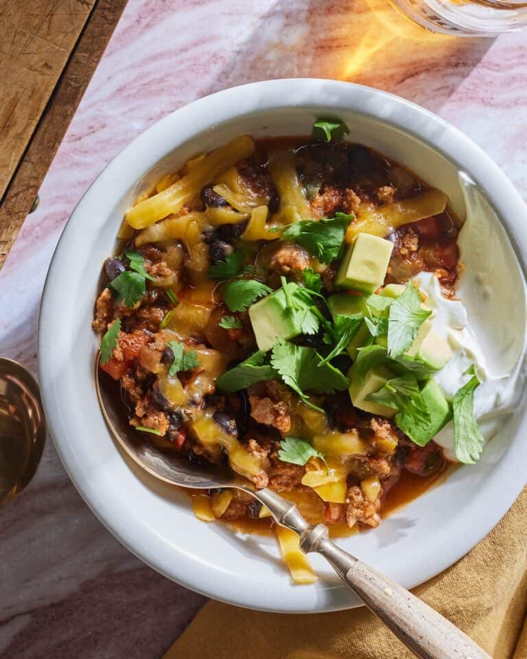 Easy Turkey Chili - What's Gaby Cooking