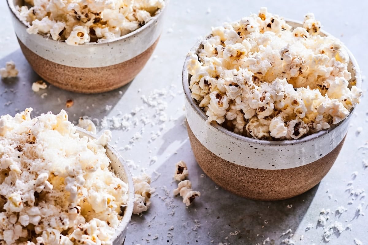 Lemon Pepper Popcorn - What's Gaby Cooking