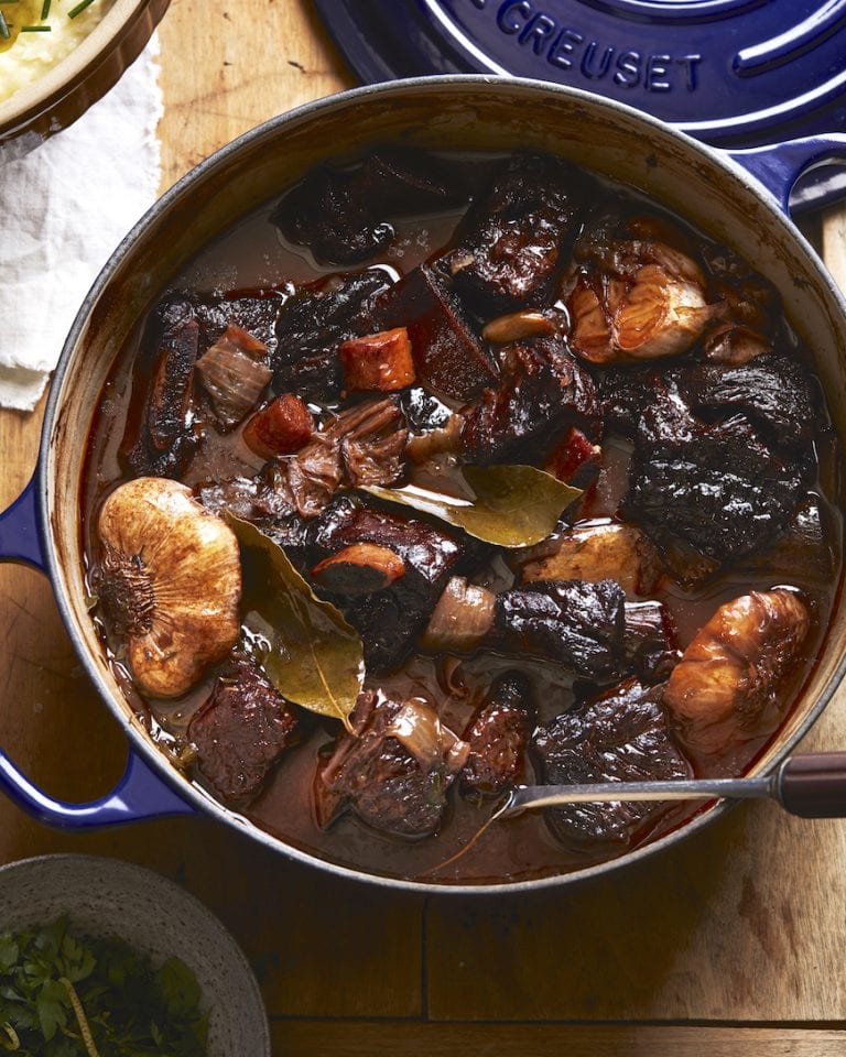 Garlic Red Wine Braised Short Ribs With Creme Fraiche Mash - What's ...