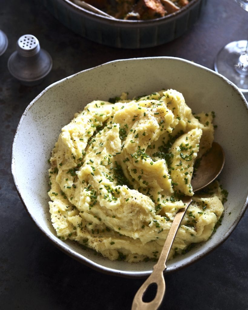 The BEST Mashed Potatoes Recipe (Step-By-Step)